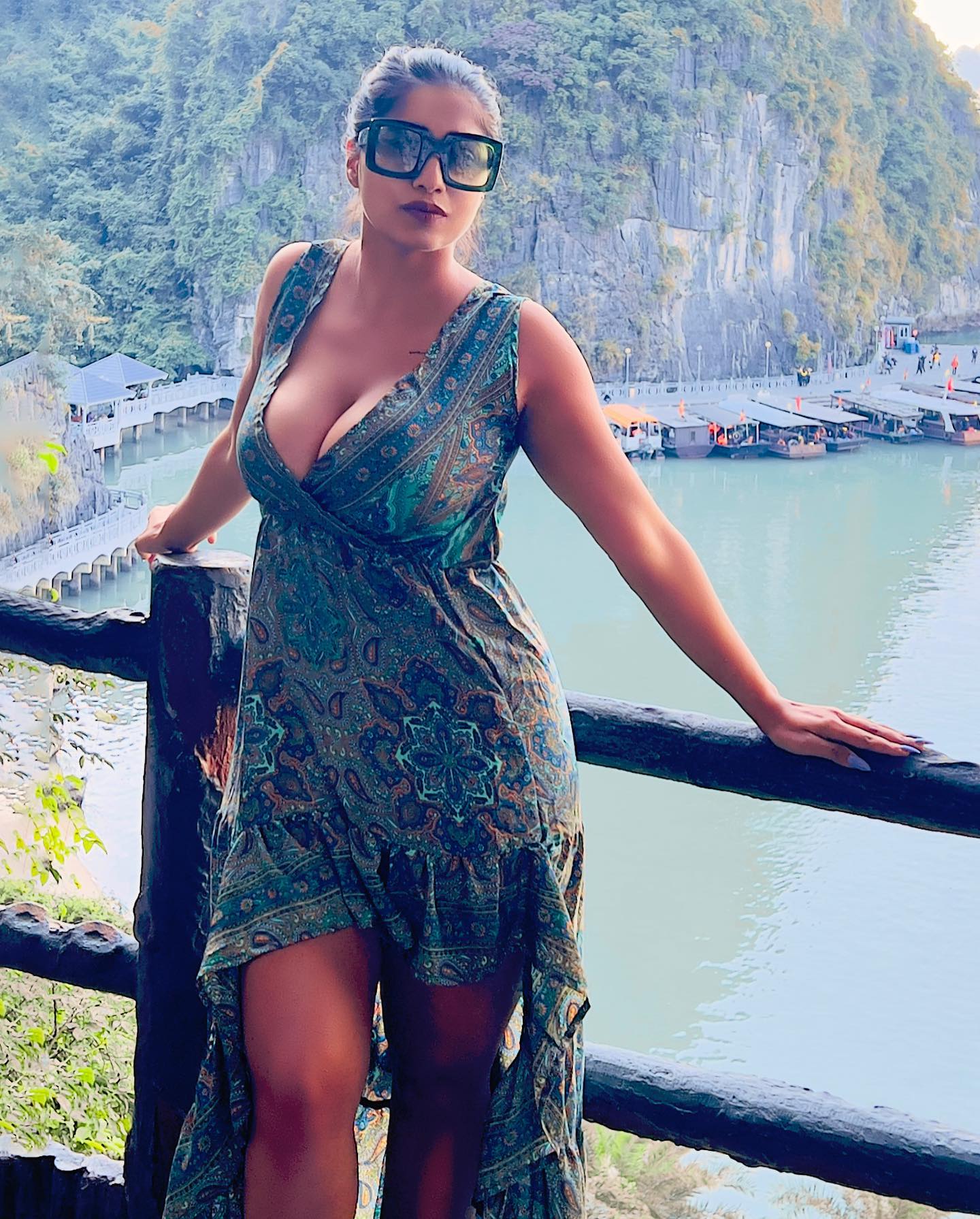 Fl1 Xy Va MAAvotx — Postimages