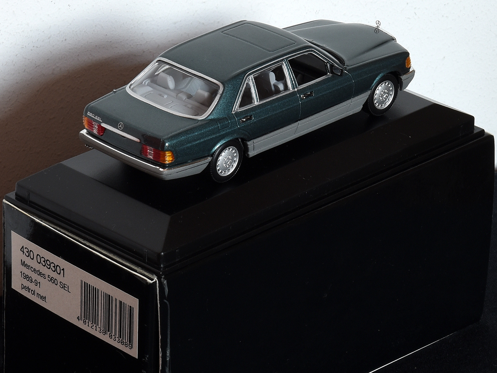 Mercedes Benz 560 SEL ( W126) dark green metallic ( Minichamps) 02 ...