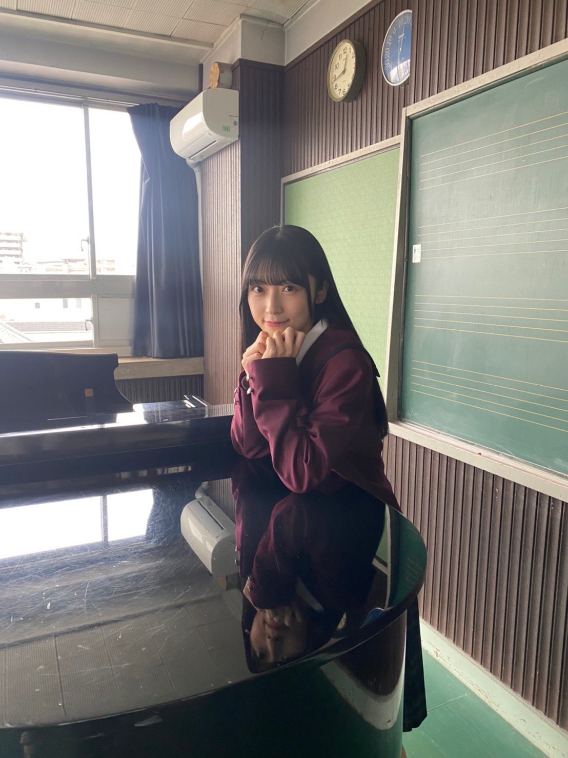 Fl G0g6mak AEO Oa — Postimages