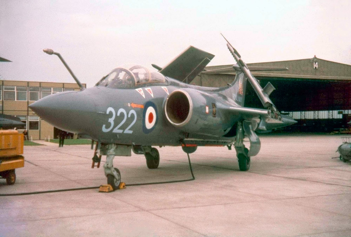 Royal Navy Buccaneer - Work in Progress - Aircraft - Britmodeller.com