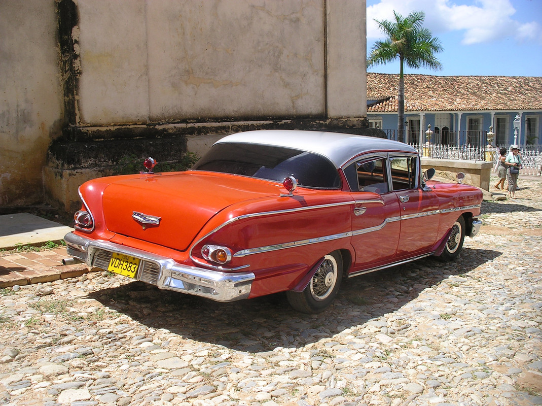 0882 Chevrolet Impala 1956 — Postimages
