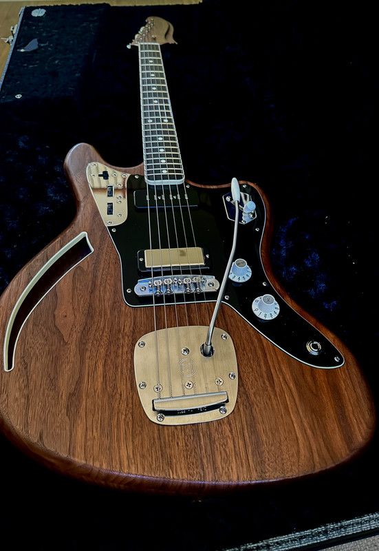 NGD! Bilt walnut Zaftig! - OffsetGuitars.com