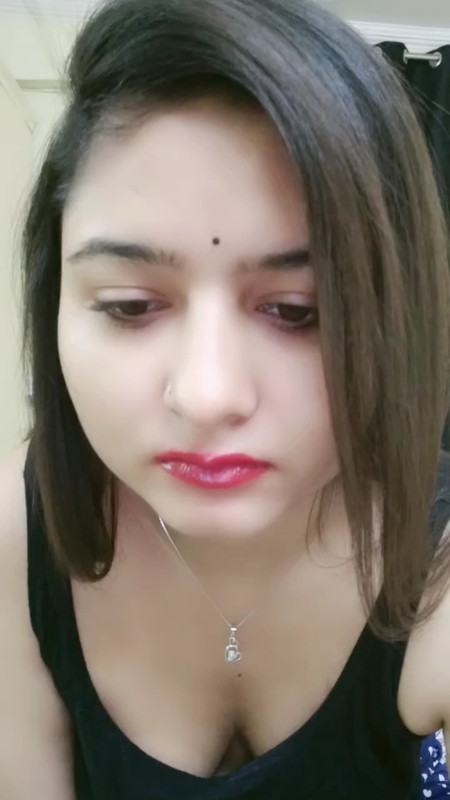 Simi Tango Live mp4 snapshot 05 41 130 — Postimages