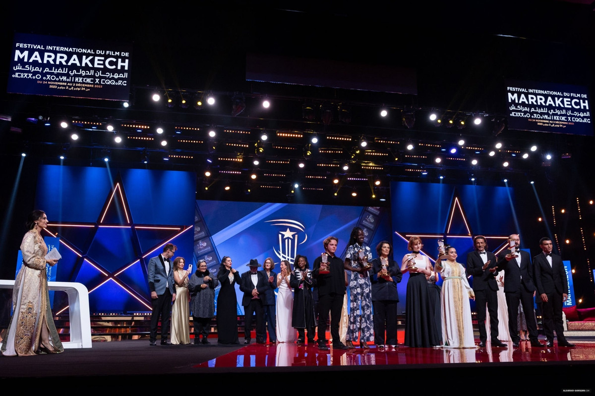 Alex M9 A S 38 — Postimages