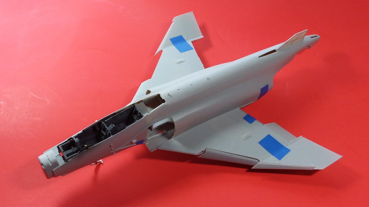 In-flight F-4B Phantom, 1/48 Tamiya kit - my part of this project done ...