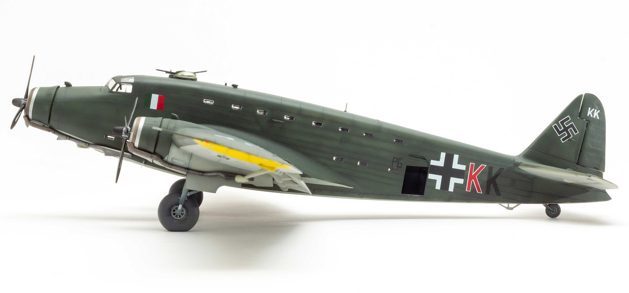 1/72 Italeri Savoia Marchetti SM.82 Canguro - Ready for Inspection - Aircraft - Britmodeller.com