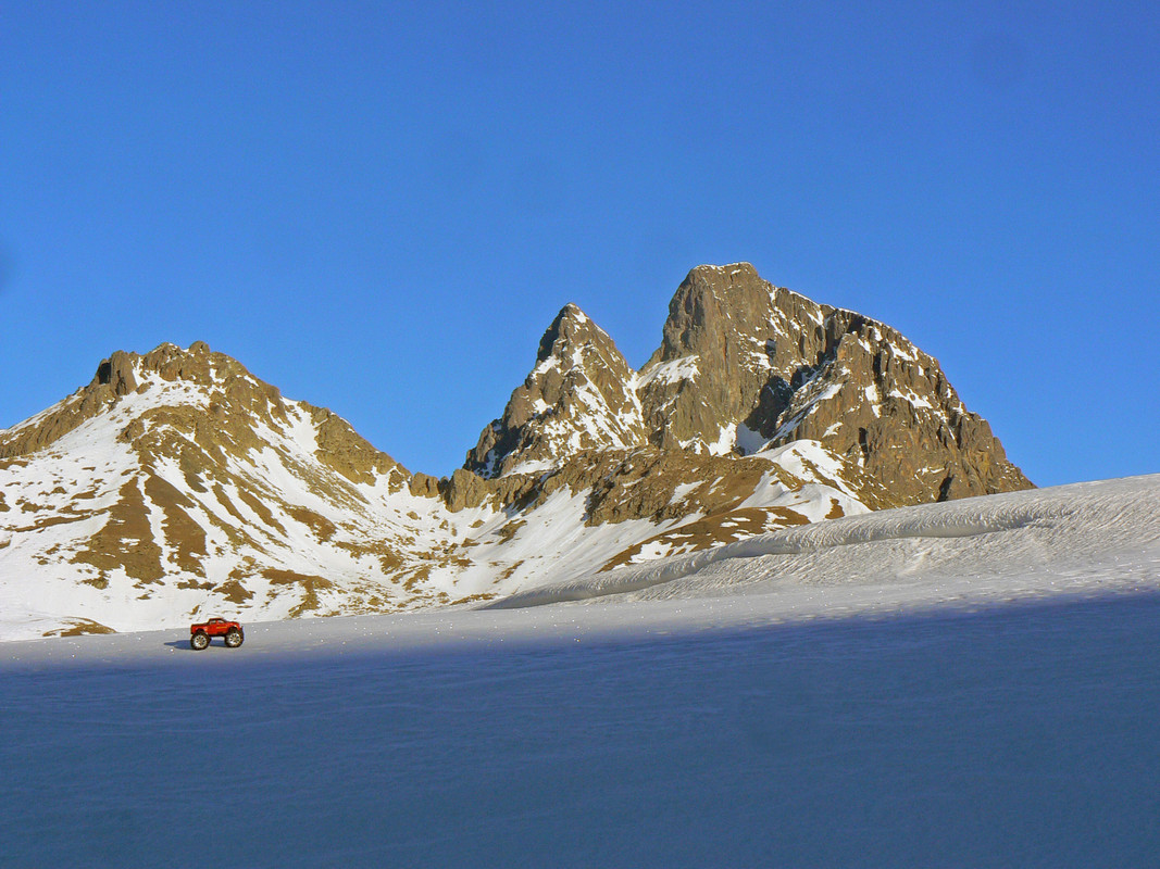 FCBK 209 001 — Postimages