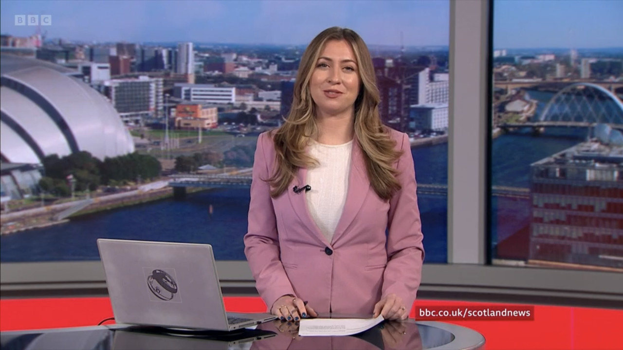 A16 FA1 C8 DD39 4 DE6 B118 248 F74 AC5 A3 F — Postimages