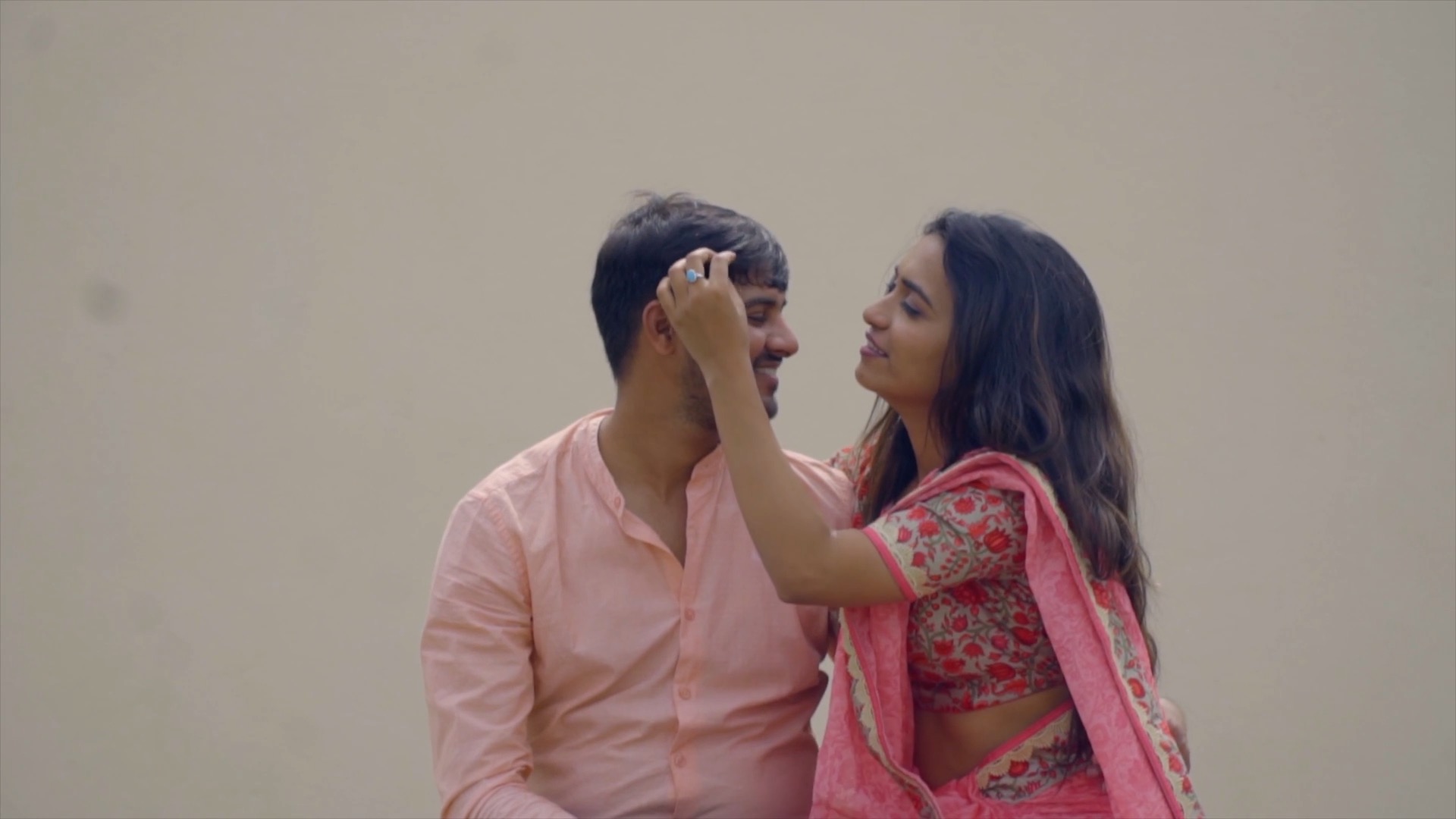 Divya Dicholkar 2 9 — Postimages