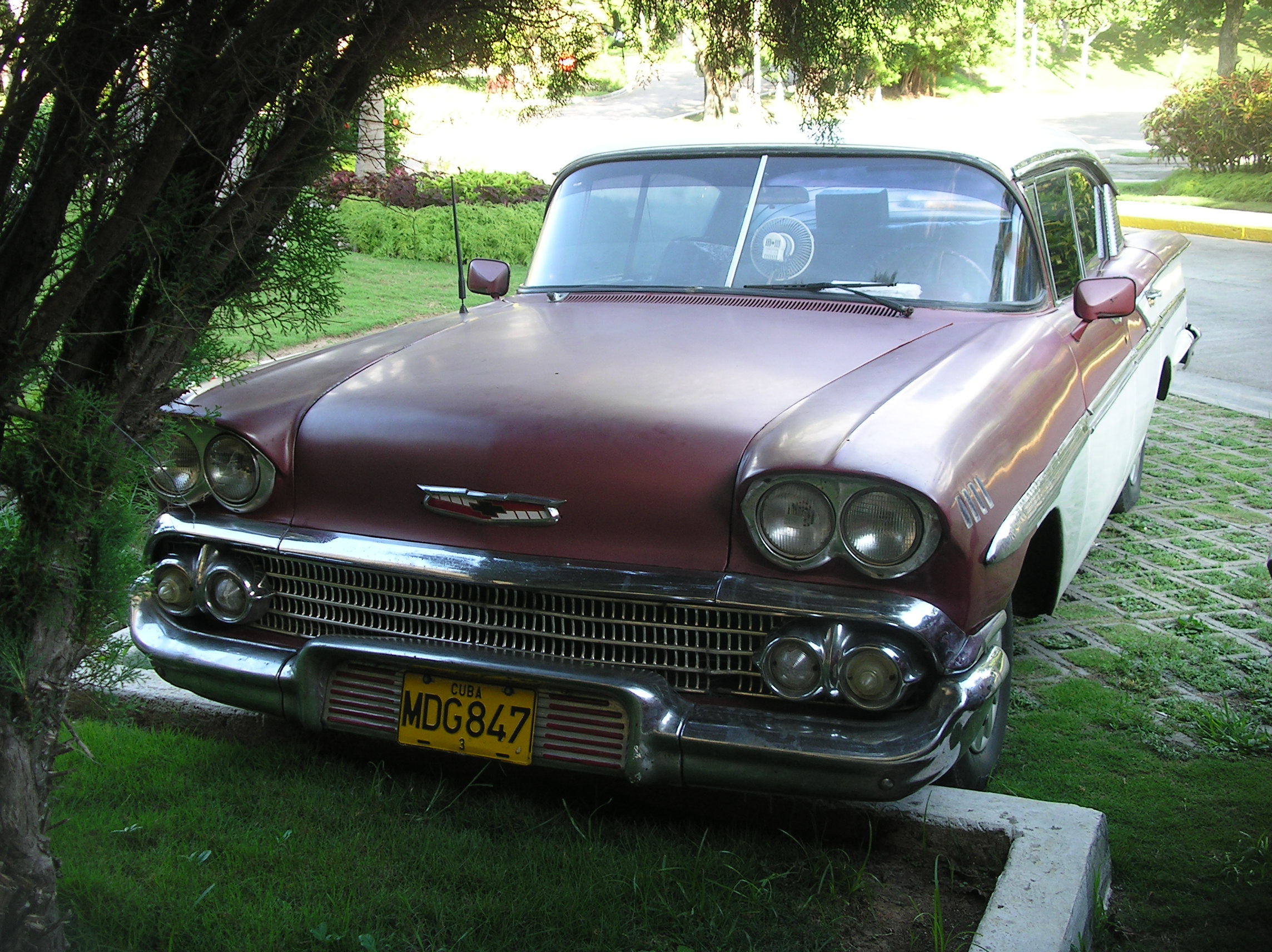 1156 Chevrolet Impala — Postimages