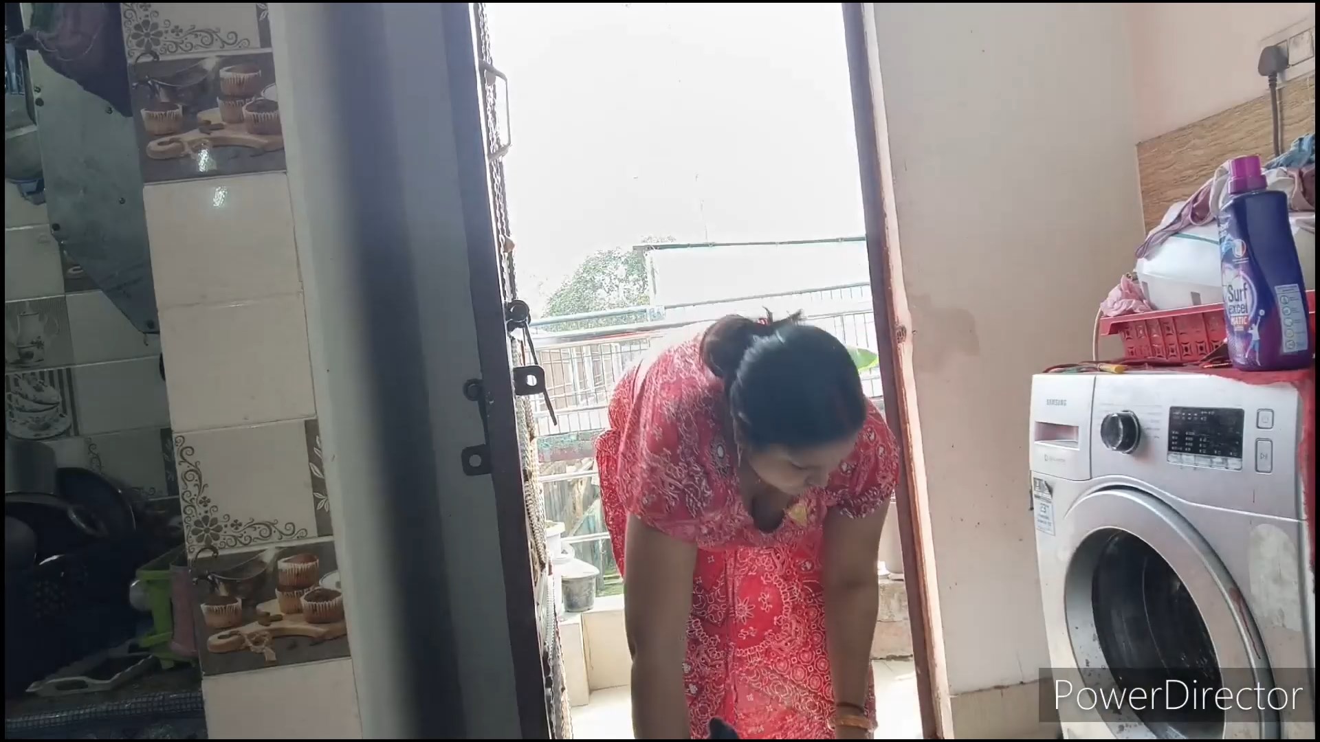 Unknown desi huge boobs and cleavage in red nightie mp4 snapshot 00 01 261 — Postimages