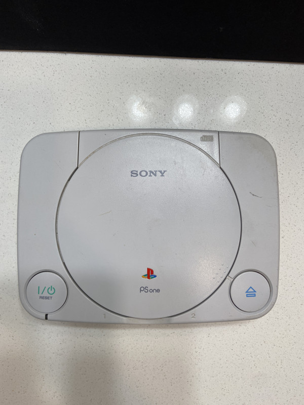 FD0 F4161 C507 45 AE B199 D180509937 F9 — Postimages