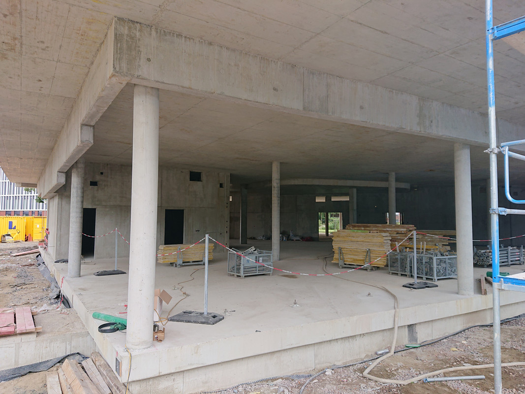 DSC 4377 — Postimages