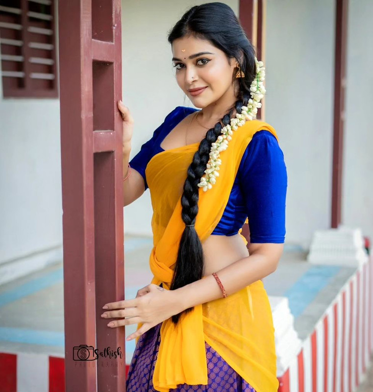Tamil tv actress darsha gupta cute photoshoot in dhavani | தாவணியில் ...