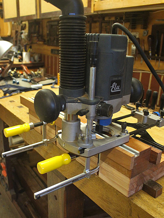 Router fixture for morticing | Woodworking Talk