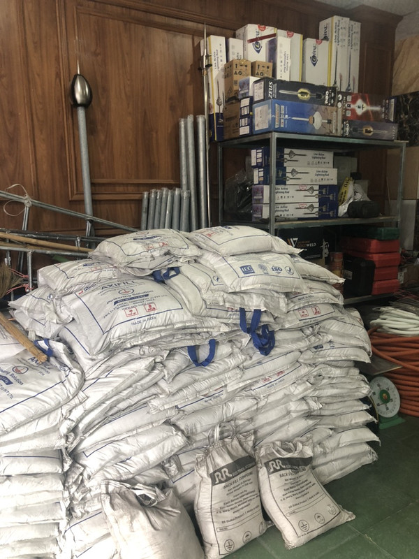 vat tu chong set (1) — Postimages