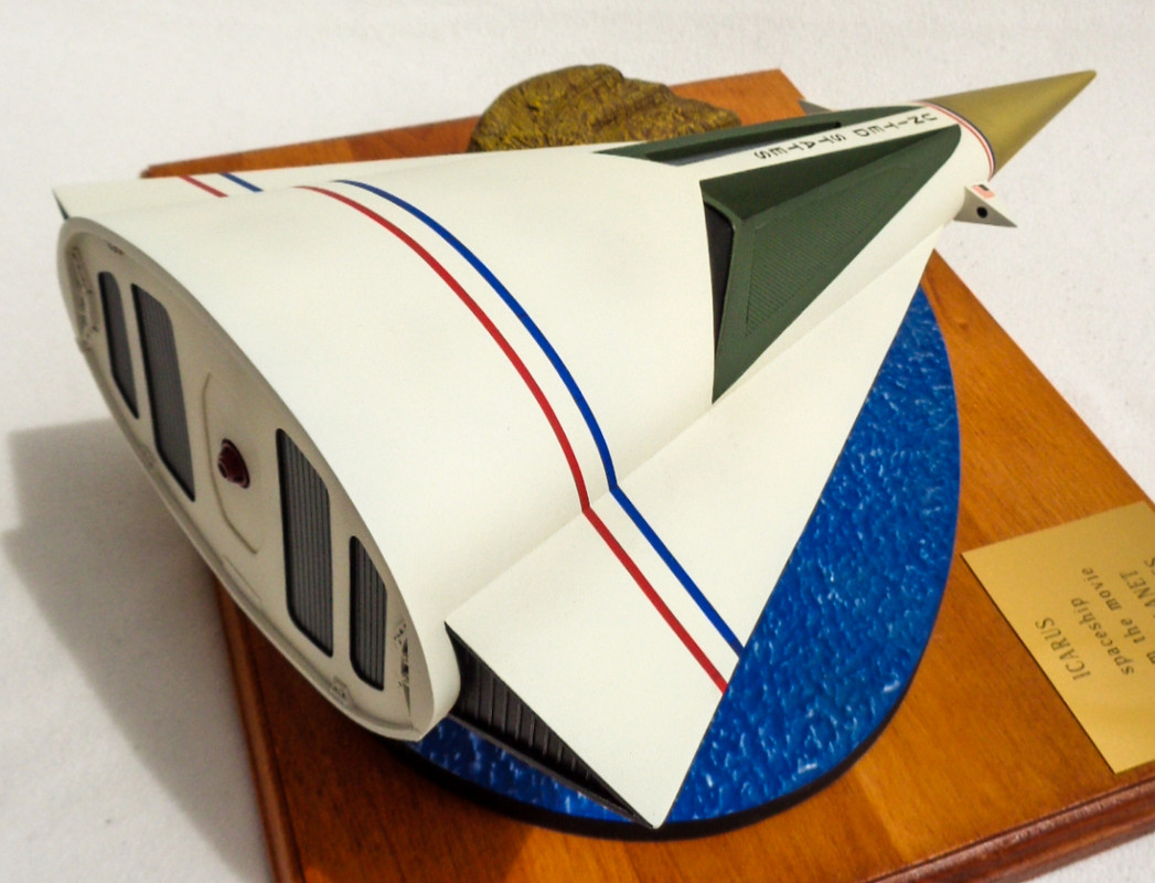 Finished Photos of 1/35 Scale Icarus Spaceship From "The Planet of the ...