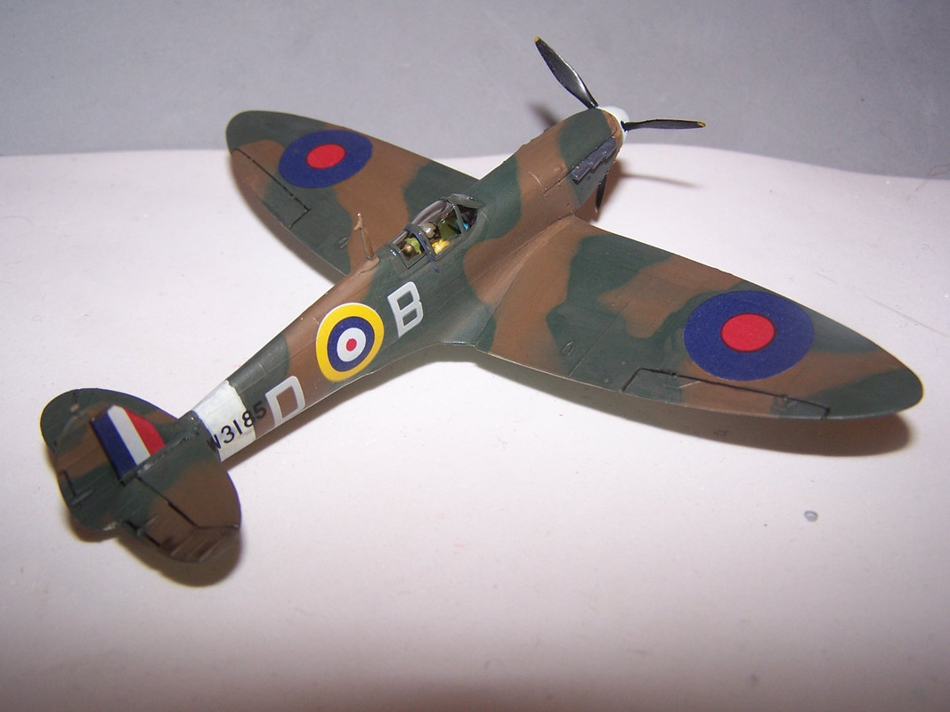 Tim's Spitfire for Douglas Bader - COMPLETED - Supermarine Spitfire & Seafire STGB ...
