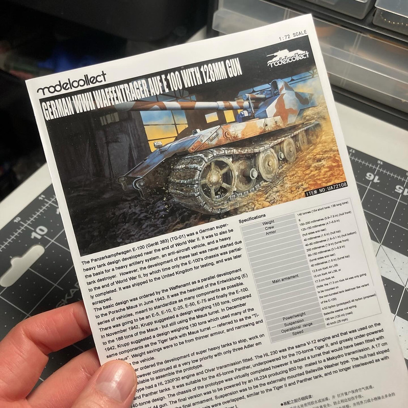 Modelcollect 1/72 Waffentrager E-100. - Work in Progress - Armour ...