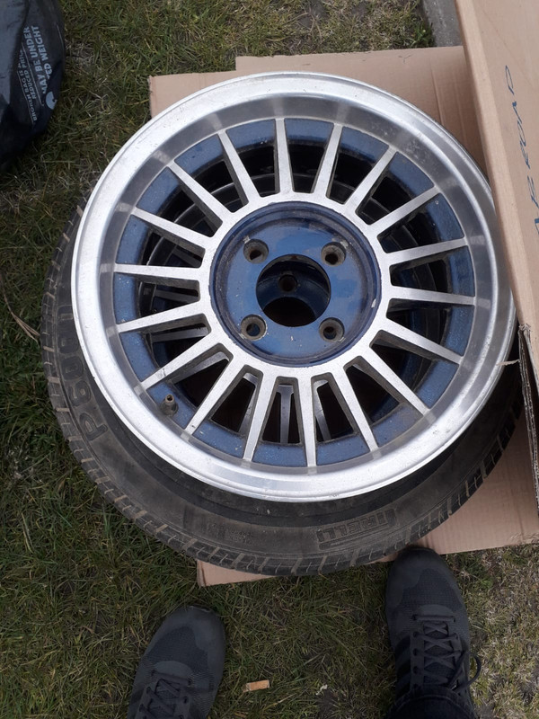 AE86 standard wheels wanted or anything. | Retro Rides