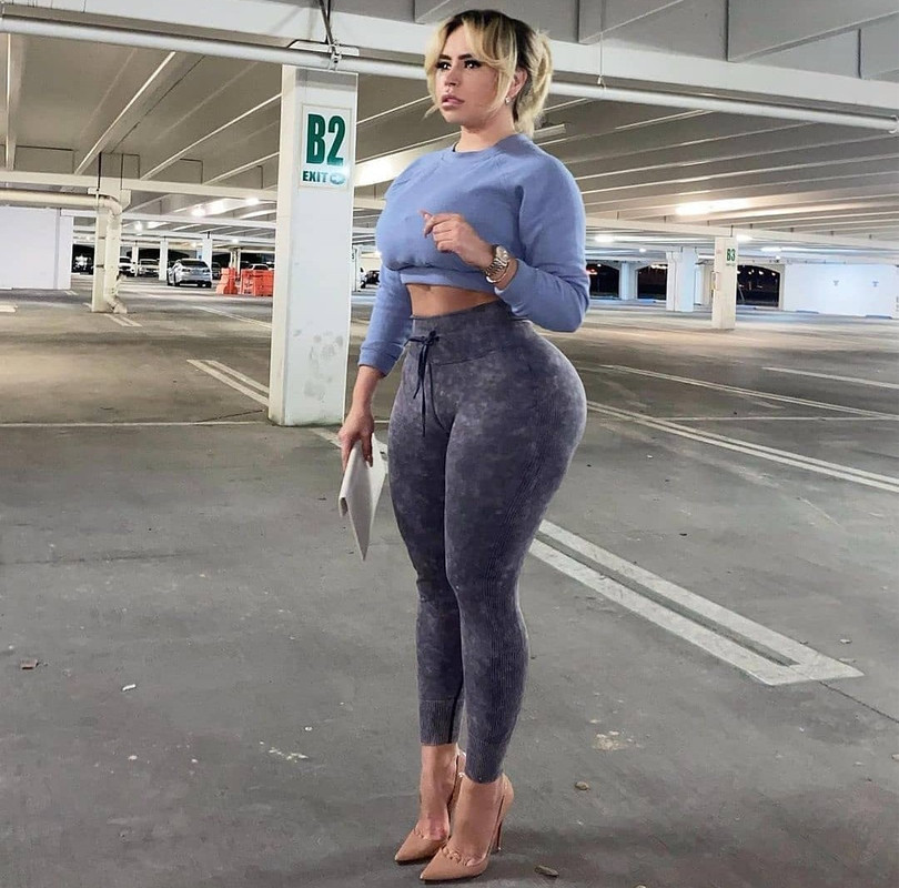 The Benefits of E-Commerce for Social Media: Revolutionizing Online Business – Page 3