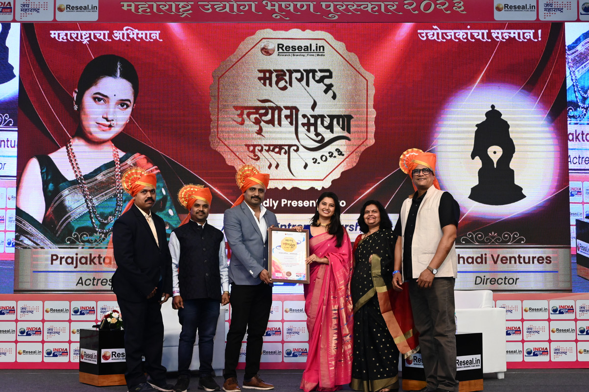 DSC 6330 — Postimages