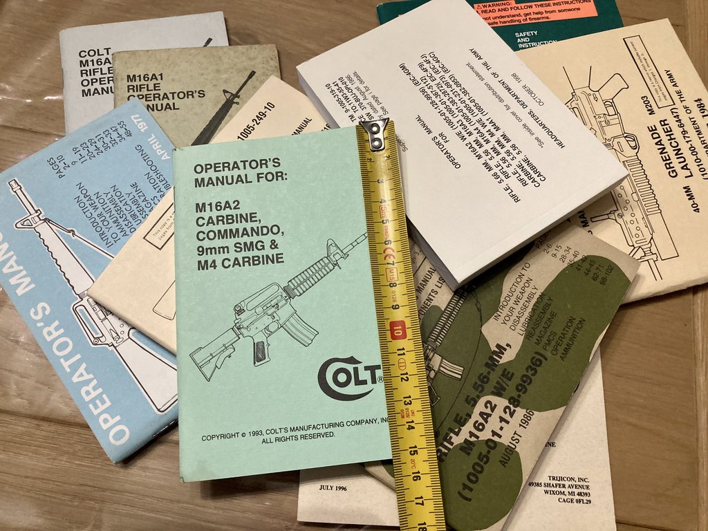 Colt Operator's manual for M16A2 Carbine, Commando, 9mm SMG & M4 ...