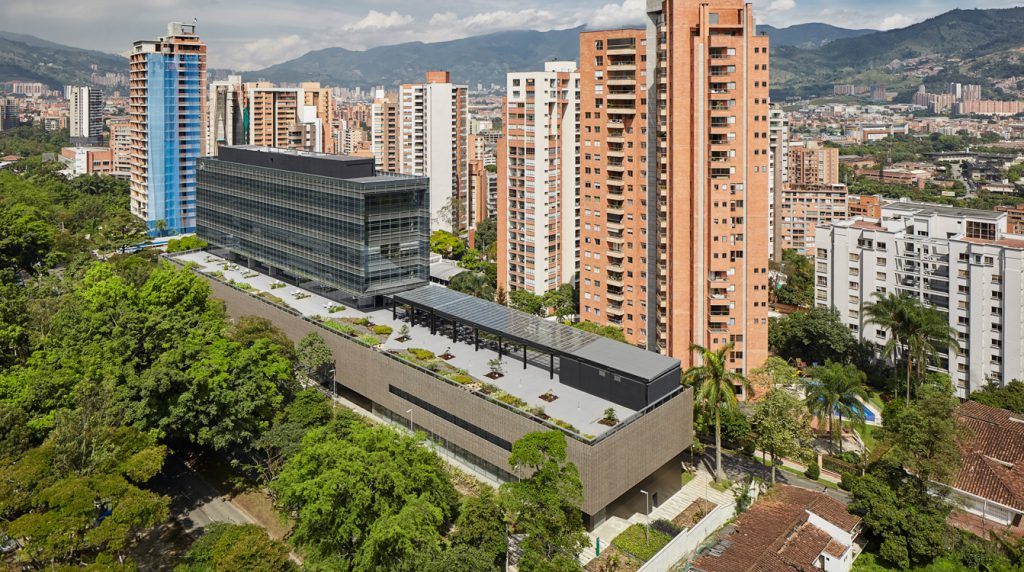 SEMIFINAL 2 | CÁMARA DE COMERCIO DE MEDELLÍN (COL) | EDIFICIO MONROY (CHI) | SkyscraperCity Forum
