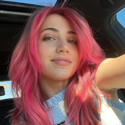 Viewing Profile -> Evie L. Valentine