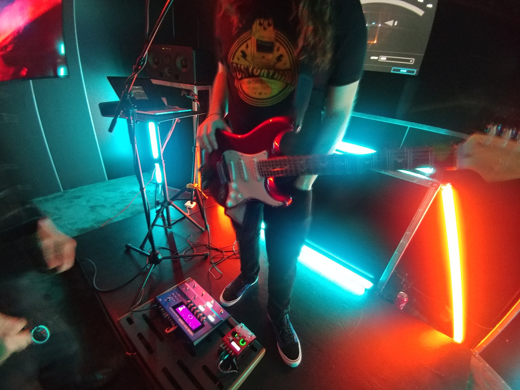 Boss SY-1000 - Show us your SY-1000 rig