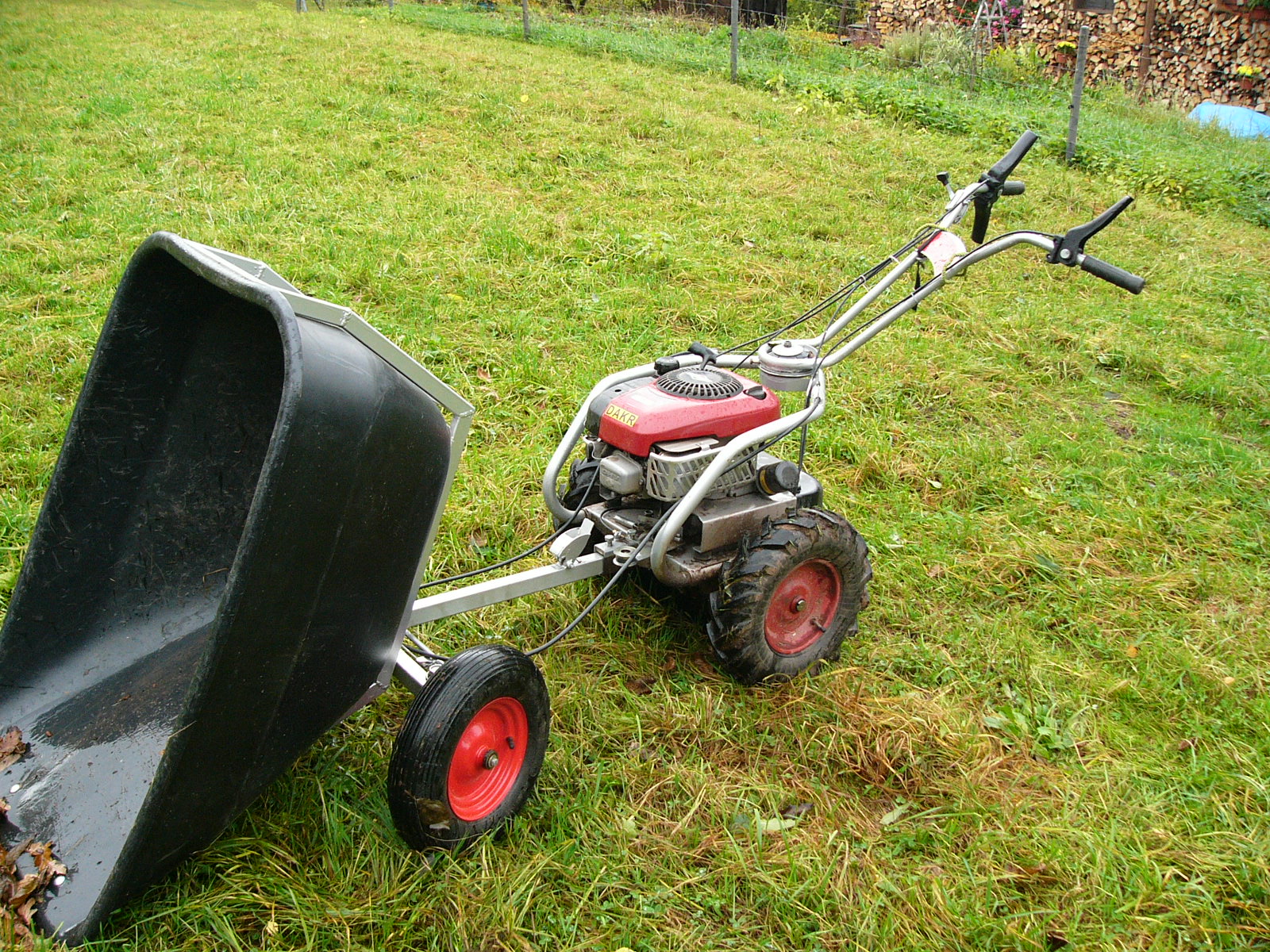 Dakr vozík1 — Postimages