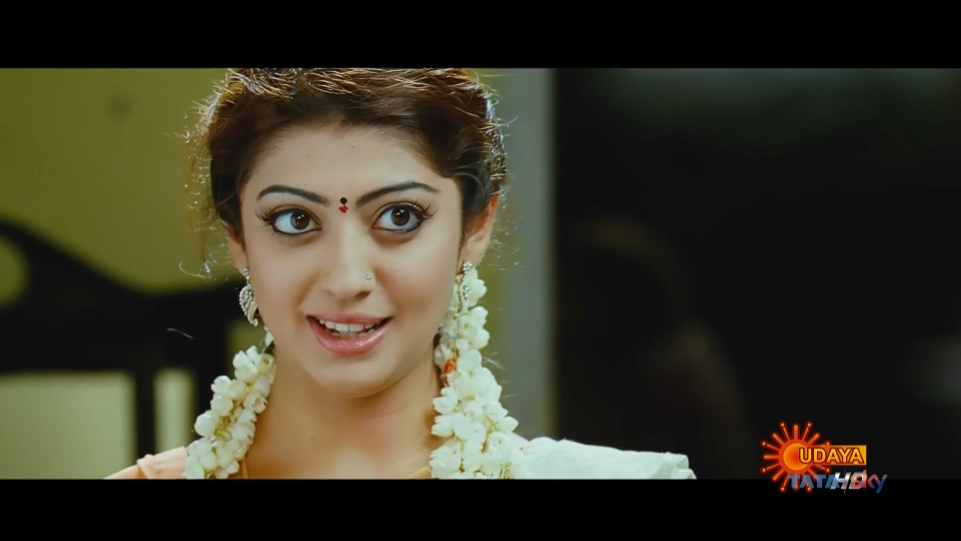 Praneetha Hot 2 mp4 20200831 214903 977 — Postimages