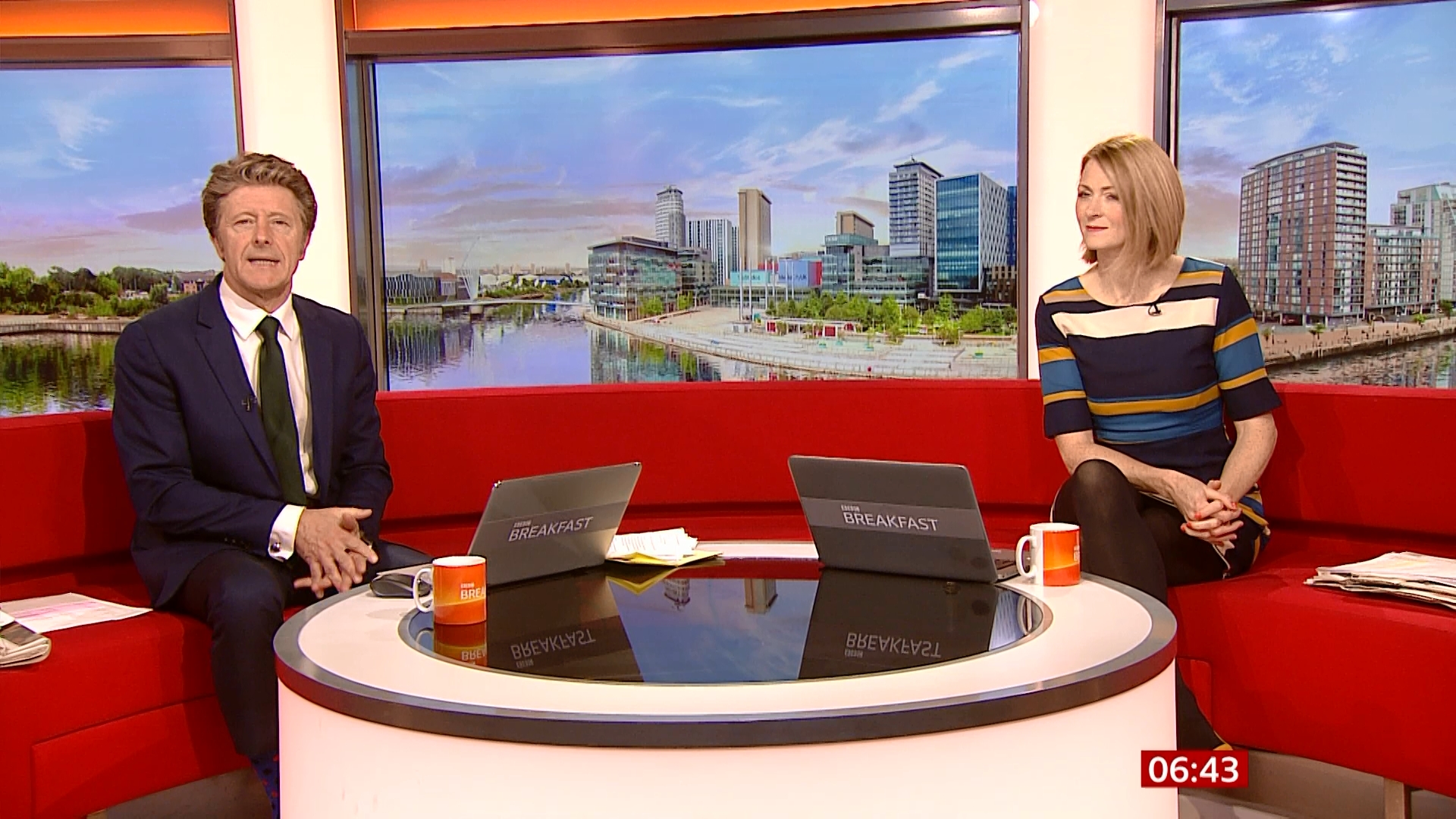 Breakfast BBC ONE HD 2020 11 28 ts snapshot 00 48 39 2020 11 28 09 43 ...