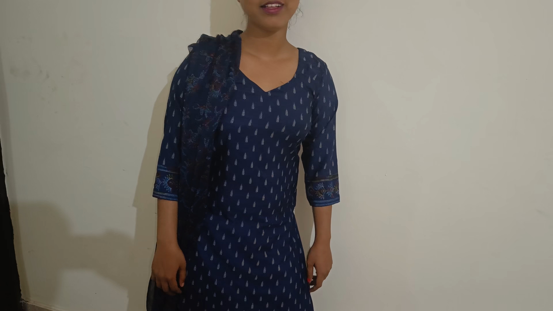 Bhai ne apne bhean ko pizza khila kar choda dogy style me bhean bhee ...