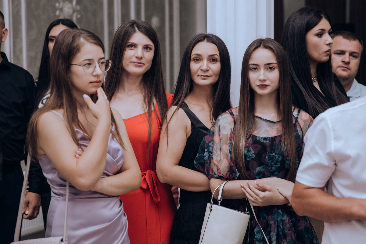 3V6A0209 — Postimages