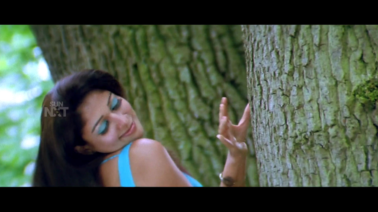 Nayanthara navel kiss song mp4 000254 174 — Postimages