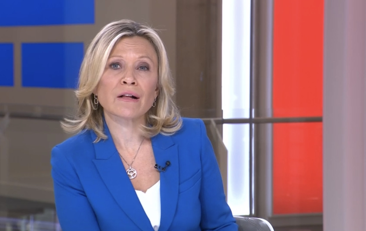 C2 D0 F0 BD A7 C6 41 C3 880 F C62 D7225 EAB0 — Postimages