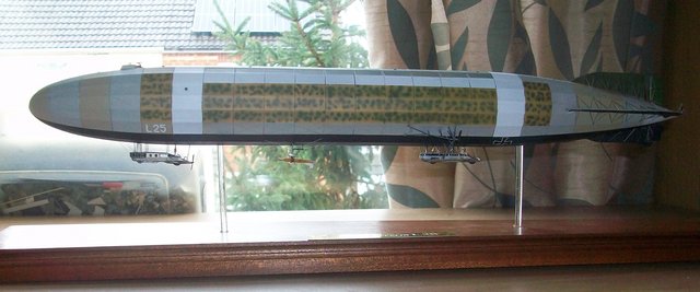 Zeppelin L.25 With Siemens Torpedo Glider, - Ready for Inspection ...