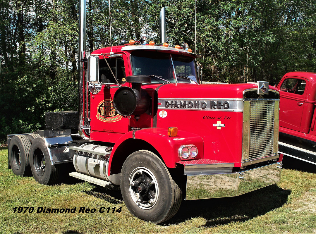 1970 Diamond Reo C114 (2) — Postimages