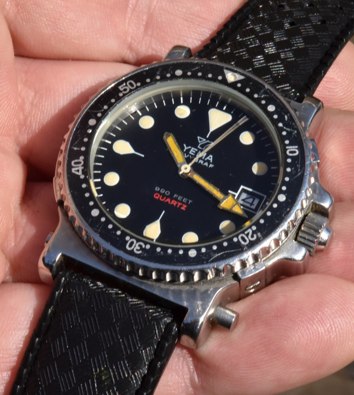 Coin des Affaires - Yema navygraf vintage plongée quartz