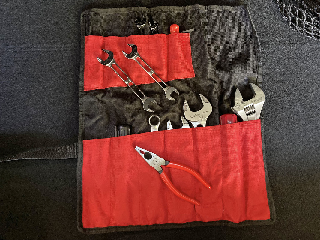 2020 09 22 Impreza Sport 1 tool roll — Postimages