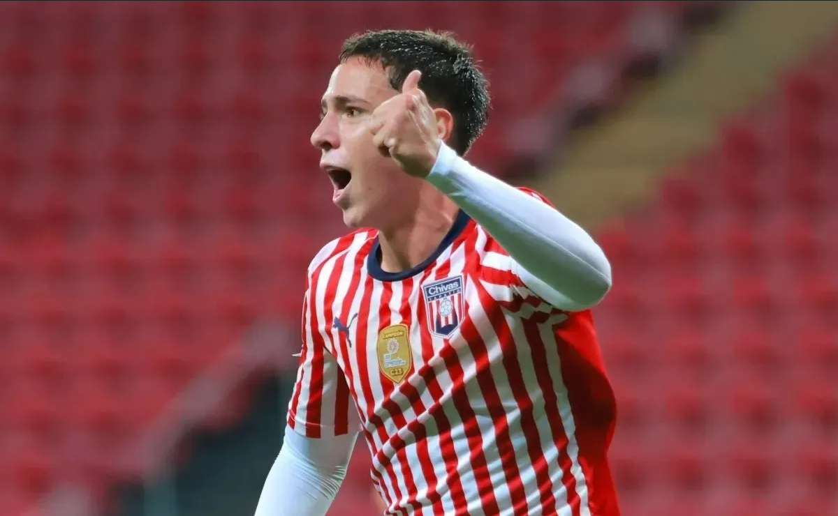 Hijo de Tilón Chávez debuta con Chivas junto a Fernando Gago en Liga MX ...