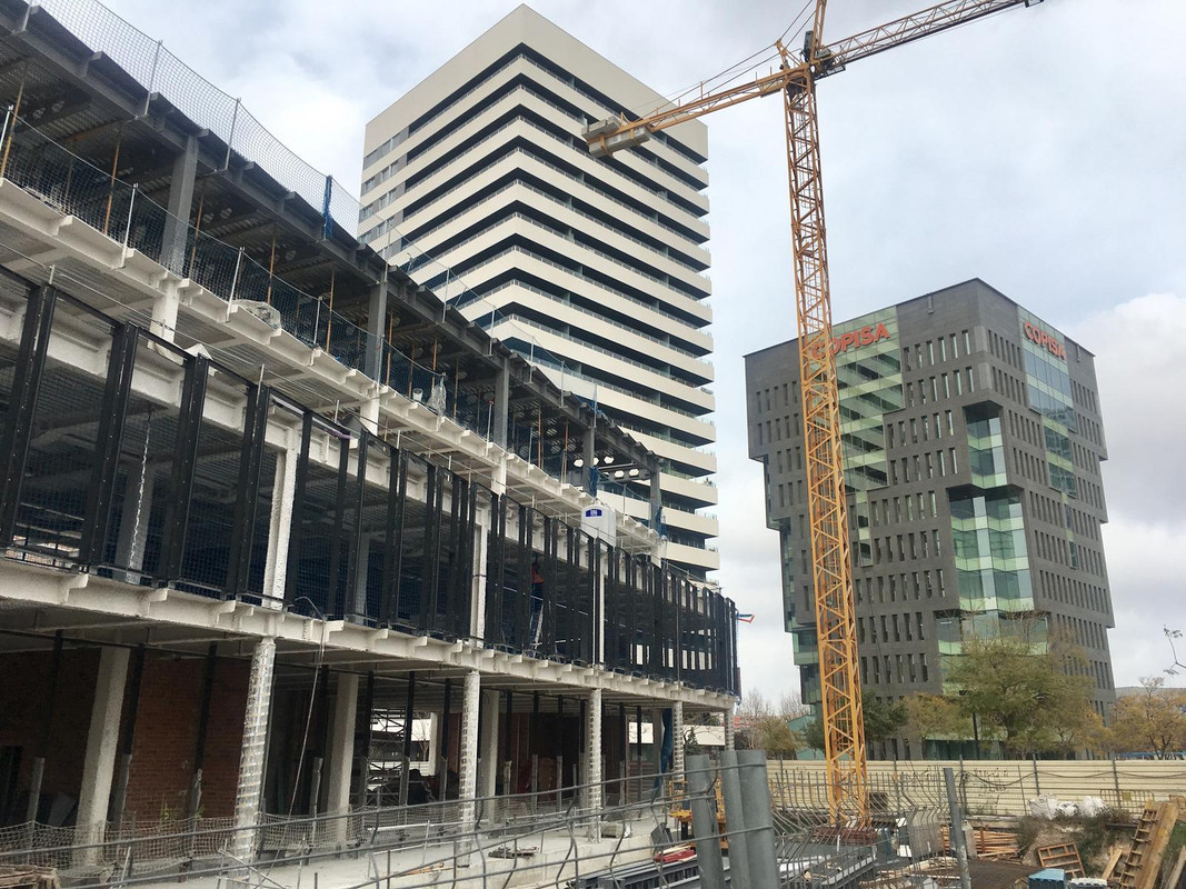 1 AEF344 B 8 C2 F 48 DF AF00 75 DB1 B82 F845 — Postimages