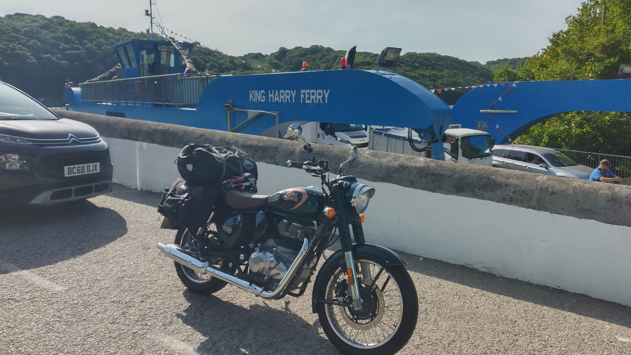 350 Classic's touring ability