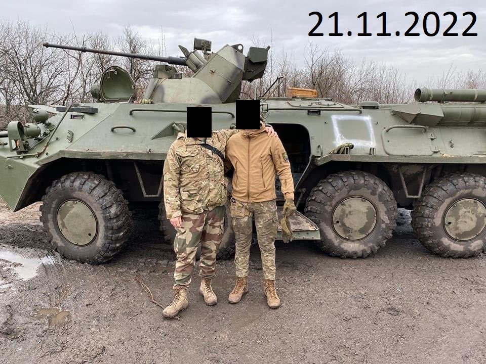 1011 btr 82a capt — Postimages