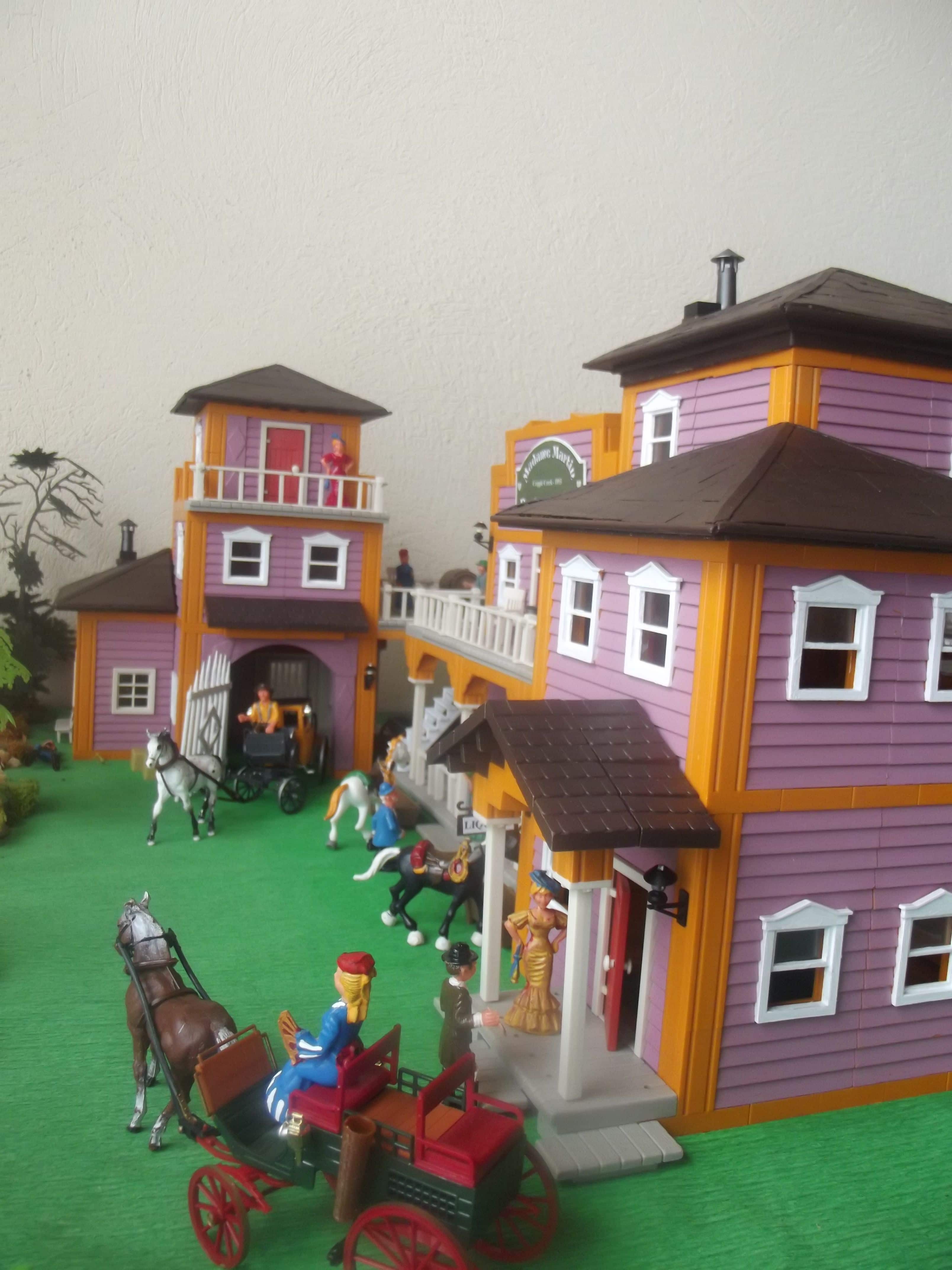 Derecha 02 — Postimages