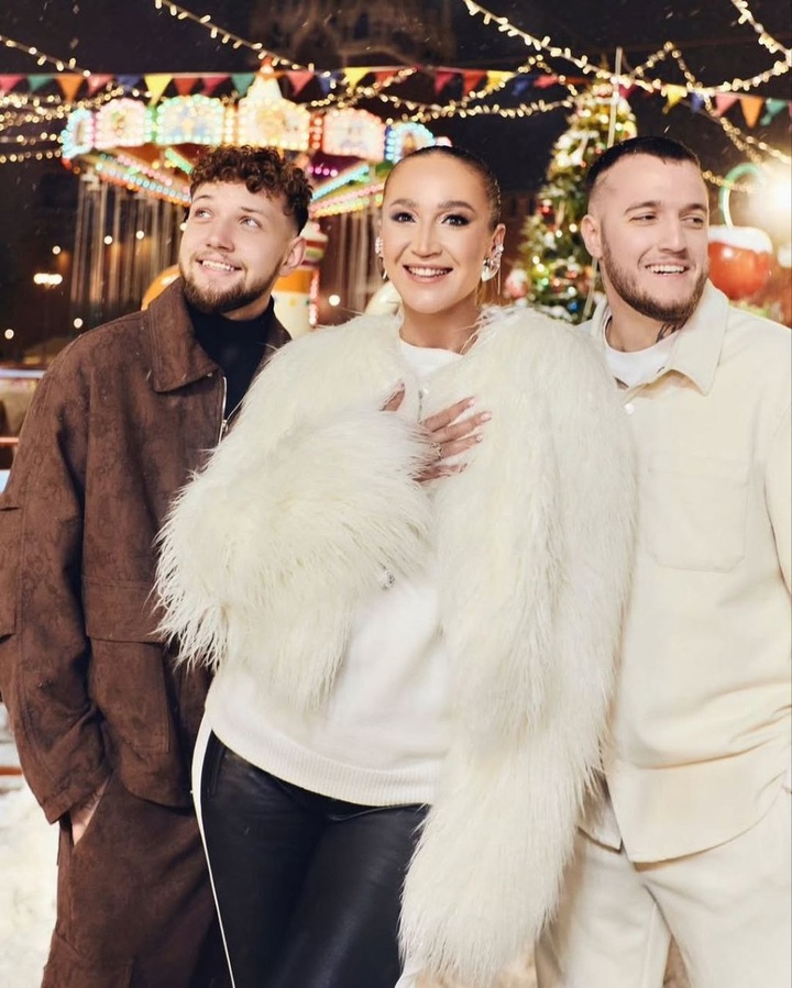 2 Vr19 GDct VLTLIZ5z7ew3 KVDi Gtj JEr Kl5 LAhlr 20r4mc HI hjvn Wamy OMT ...