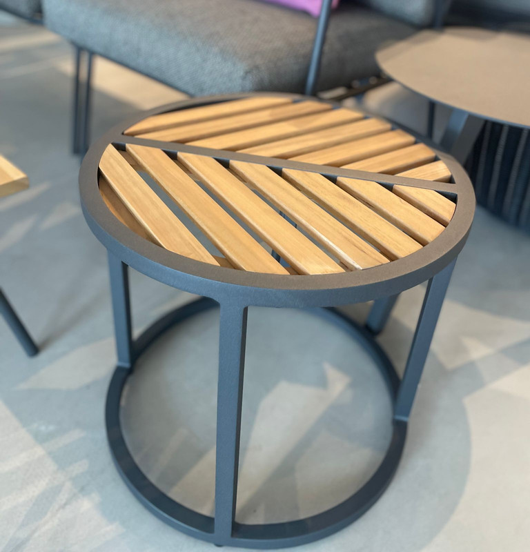 LEAF SIDE TABLE CHARCOAL 1 — Postimages