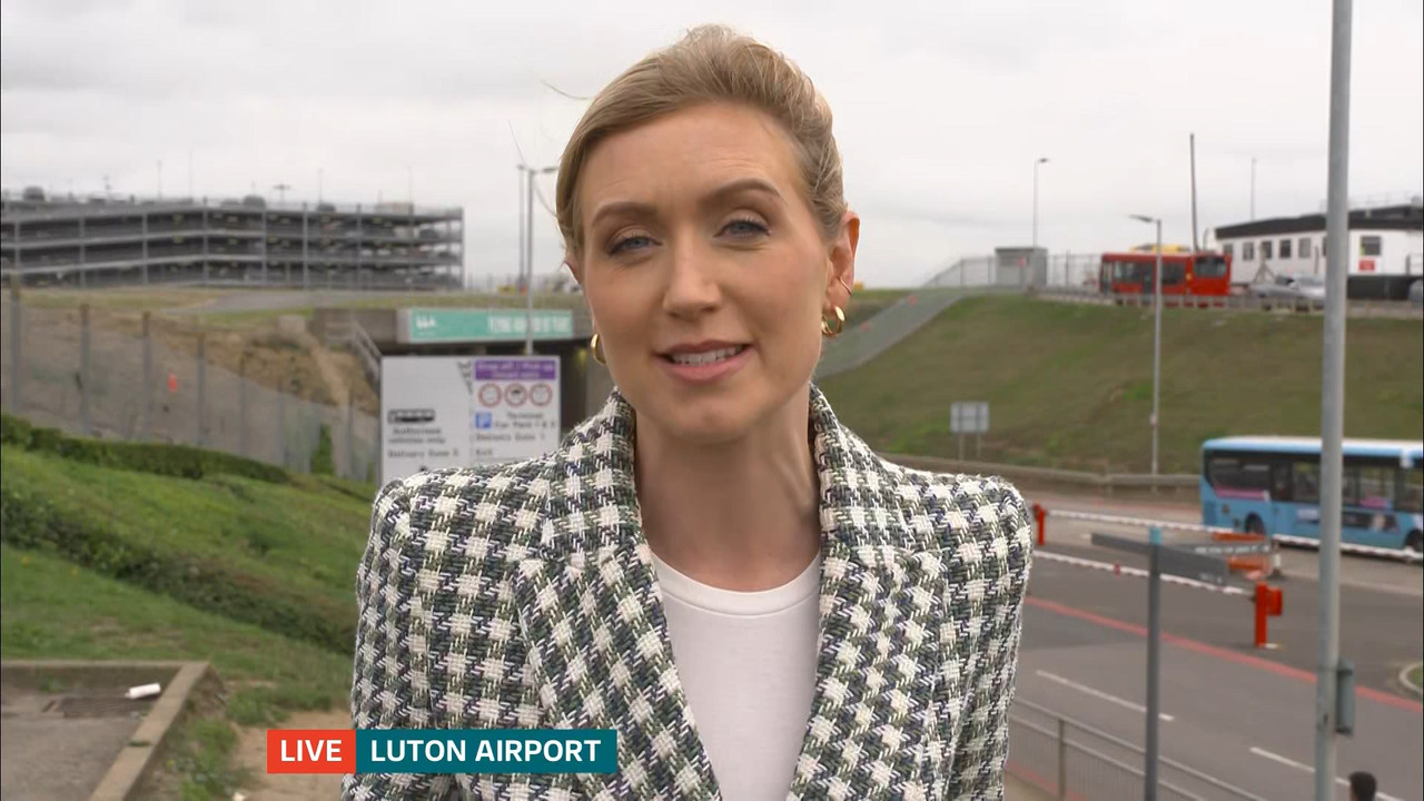 ITV Lunchtime News 20231011 13301355 ts snapshot 16 45 831 — Postimages