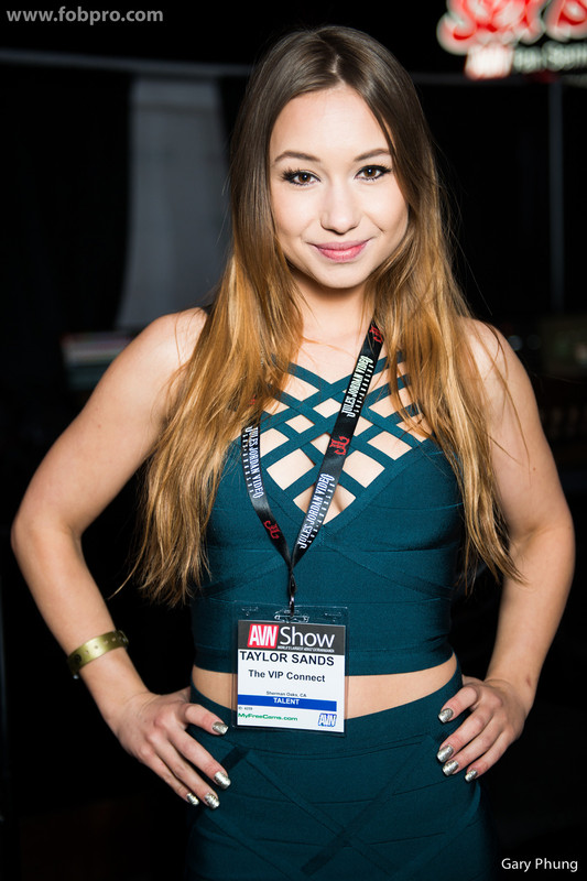 2022 04 12 23 21 33 706 Z 18 avn1701f2178 — Postimages